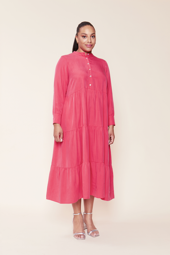 Raspberry Tiered Maxi Dress | Plus Size - UK12 - THE HOUR