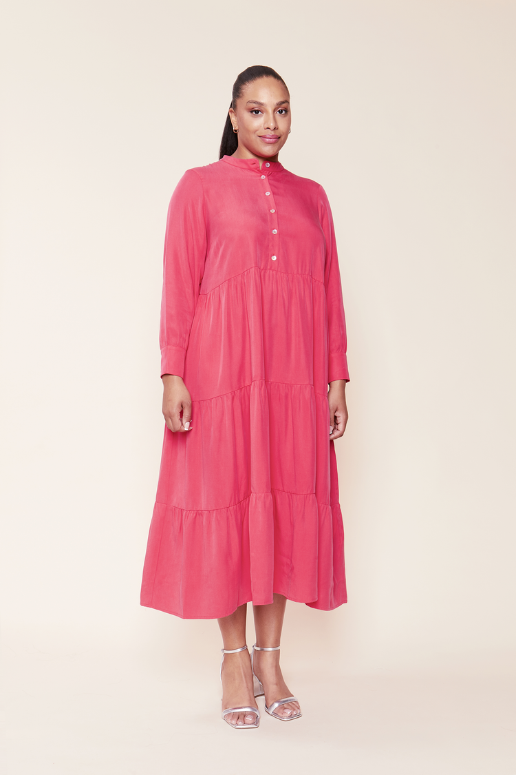 Raspberry Tiered Maxi Dress | Plus Size - UK12 - THE HOUR